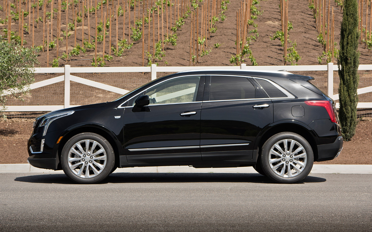 Cadillac XT5 Base 2017 | SUV Drive